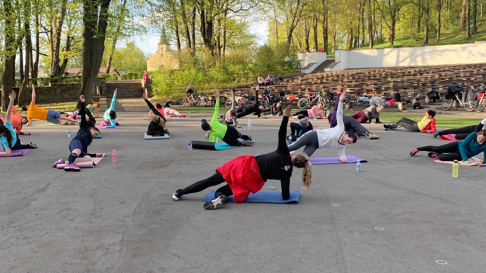 DABAS TRENIŅU ATKLĀŠANA | Pieraksties uz nodarbībām | Vingro ar Signi
